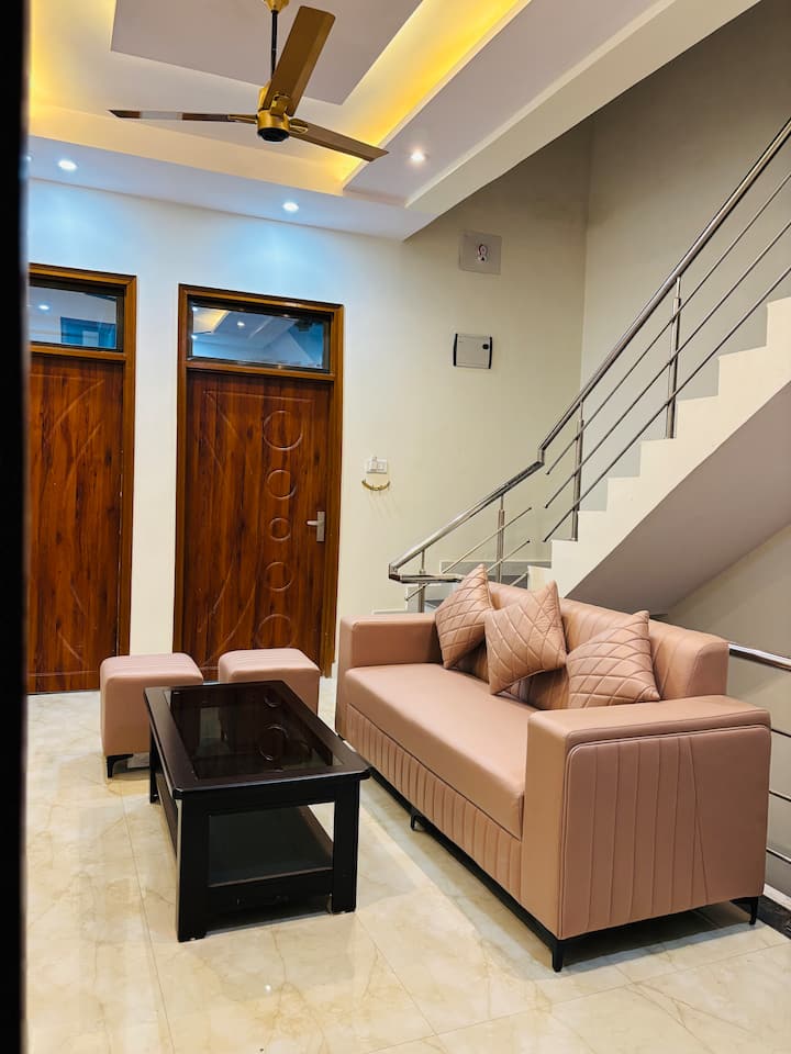 Luxury 3bhk Flat By Ramatva For Families &Groups-3 - Varanasi