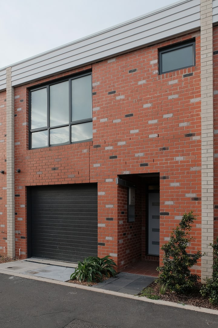 Brand New Townhouse - Tottenham