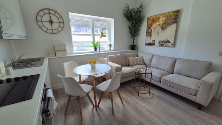 Flat 5, Cupar Apartments. - Cupar