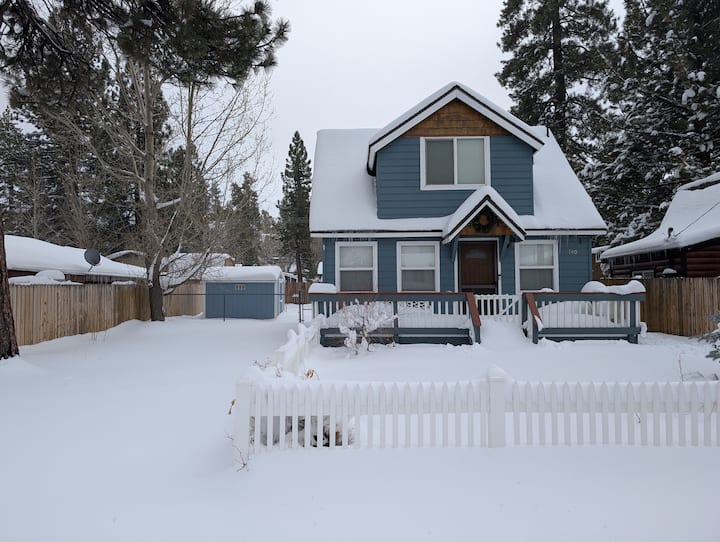 The Blue Cabin - Big Bear, CA