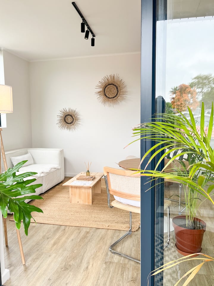 Stylish 1br In George | Calm Stay Near Town - George