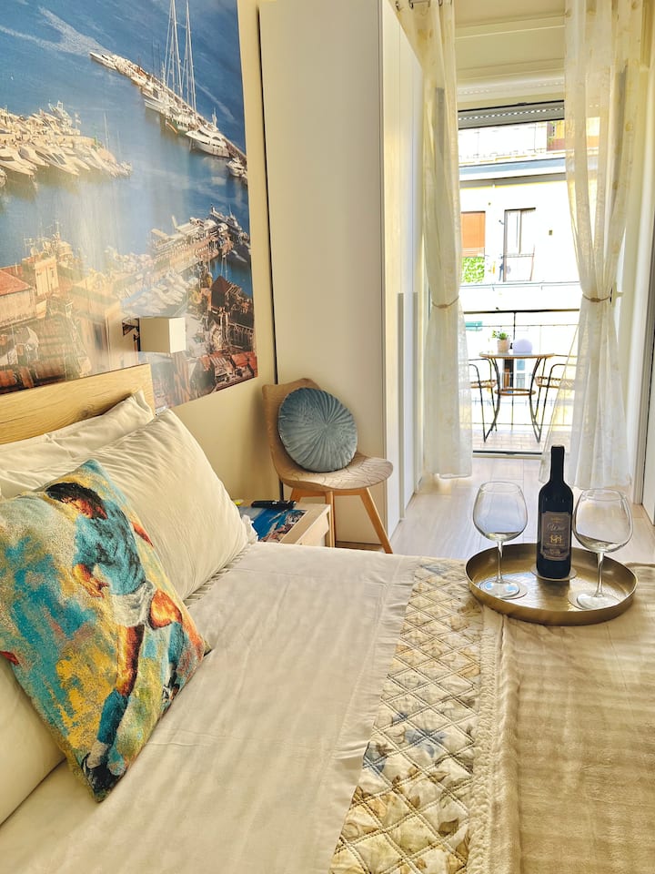 Arenaccia House Naples Center + Welcome Wine - Italien