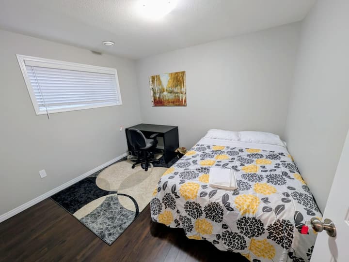 Bright Basement Suite Bedroom ( Double Bed) - Lloydminster