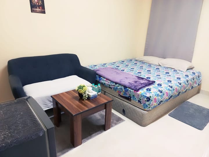Cozy & Tidy Daily Room - Al Ain