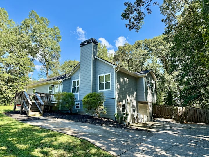 3br Modern Home Near Lakepoint, Ksu, Lakes, Trails - Acworth, GA