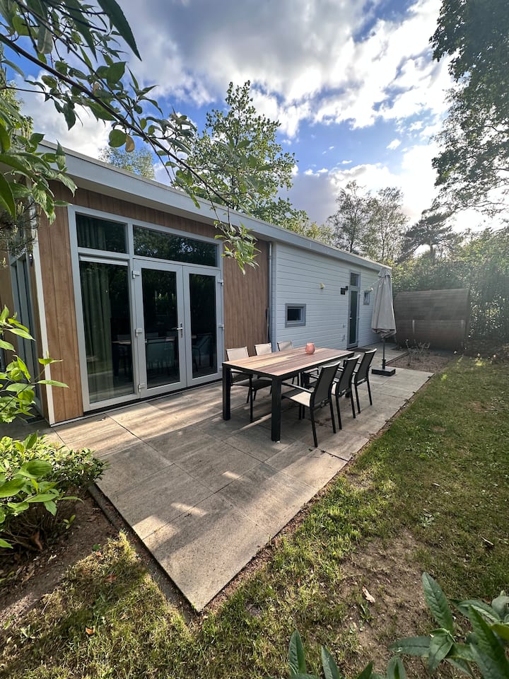 Veluwe Hideaway Luxe 4 Persoons Chalet Met Sauna - Apeldoorn