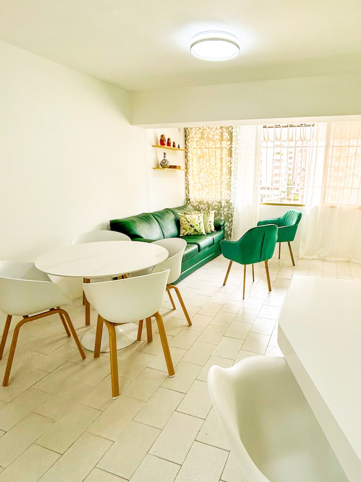 Oasis Del Centro. Buena Ubicación. - Caracas