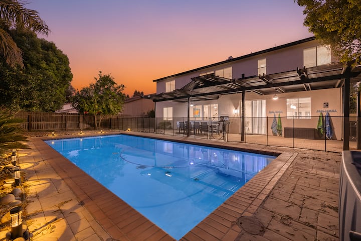 New 5br Pool House | Sequoia | 3700sqft | Bbq - Visalia, CA