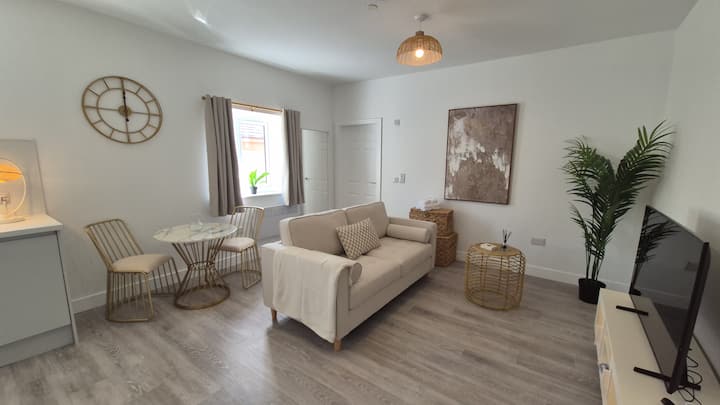 Flat 7, Cupar Apartments. - Cupar
