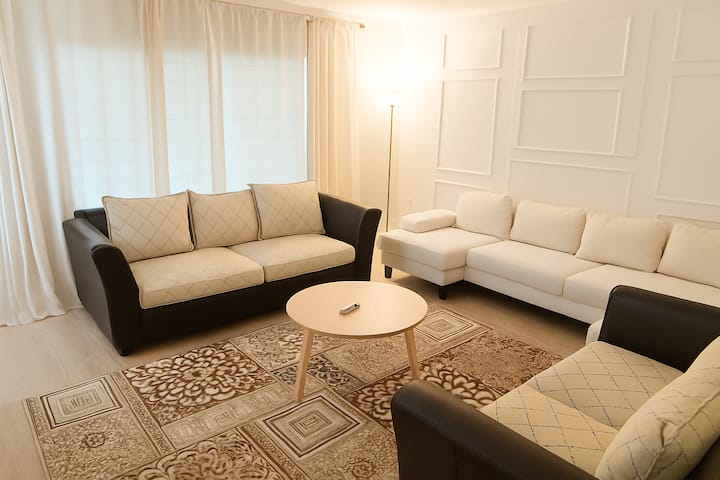 Warren Mi Ranch | 3br | Family + Remote Work Ready - Fraser, MI