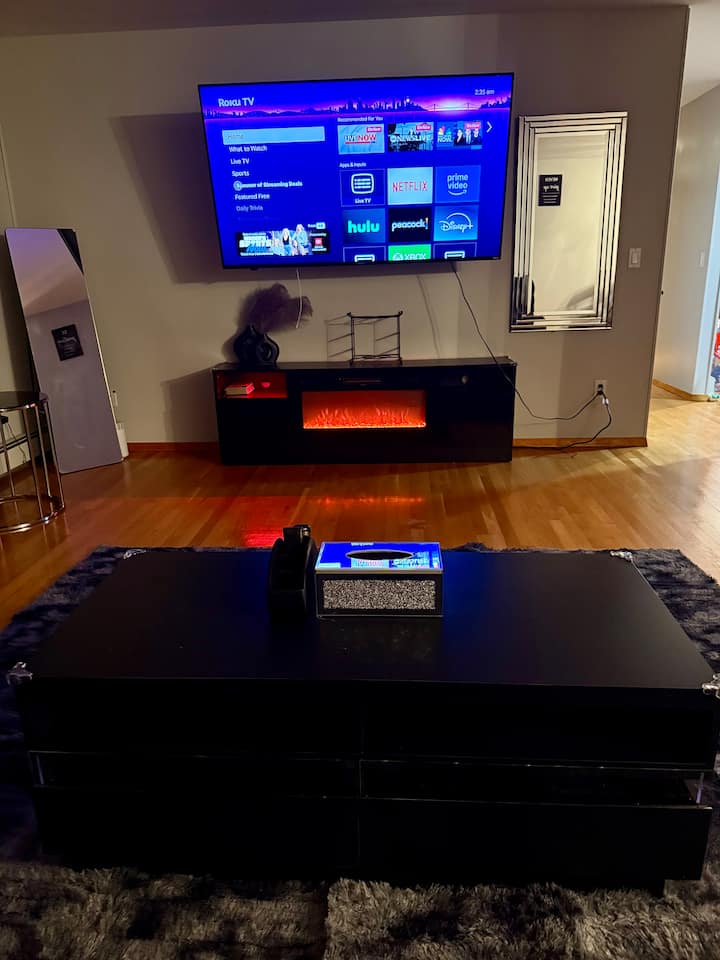 Huge 3 Bedroom - Long Island, NY