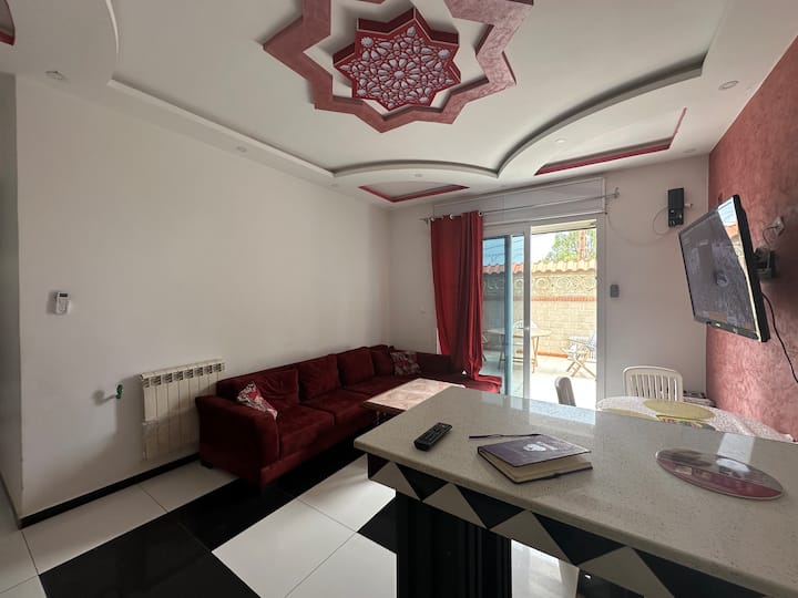 3 Pièces Ds Maison, Plage De Chapuis - Annaba