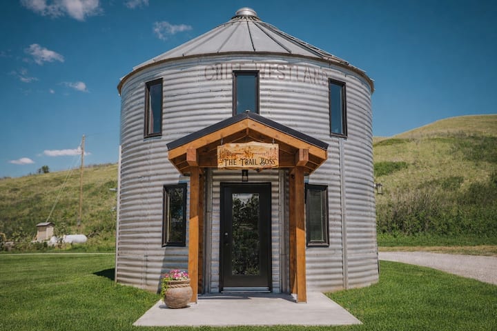 The Trail Boss - Alberta