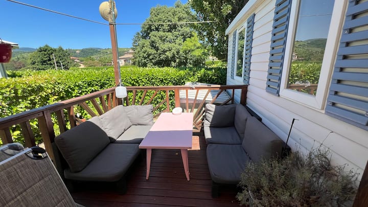 Camping 4 éToiles, 3 Chambres. - Condrieu