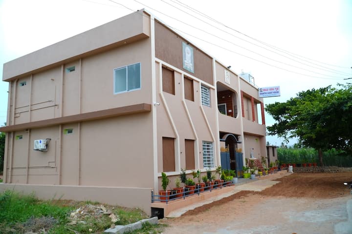 Shanthi Guest House Hampi - Hampi