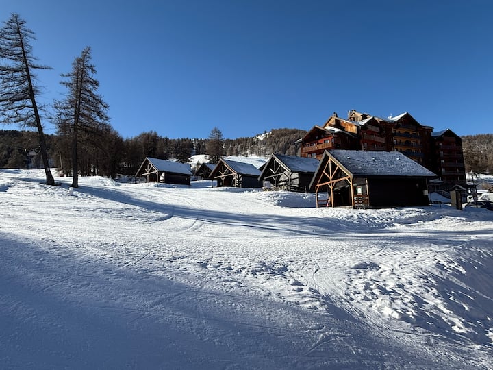 Chalet Paillette Au Pléiade Bordure De Piste - Guillestre