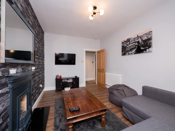 Cozy 1 Bed Flat 5 Mins To City - Edinburgh