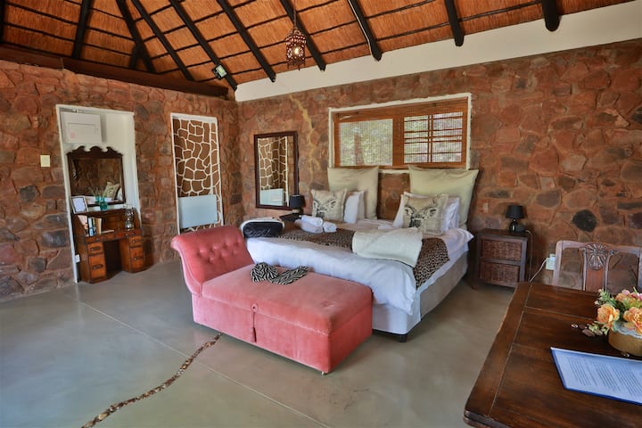 Kiasoma Lodge
The Stone Cottage - KwaMhlanga