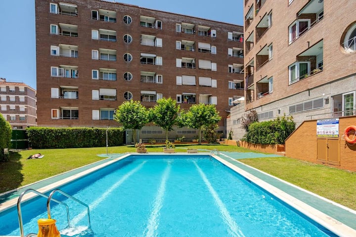 Appartement Avec Piscine Près De Plage De Fenals - Lloret de Mar