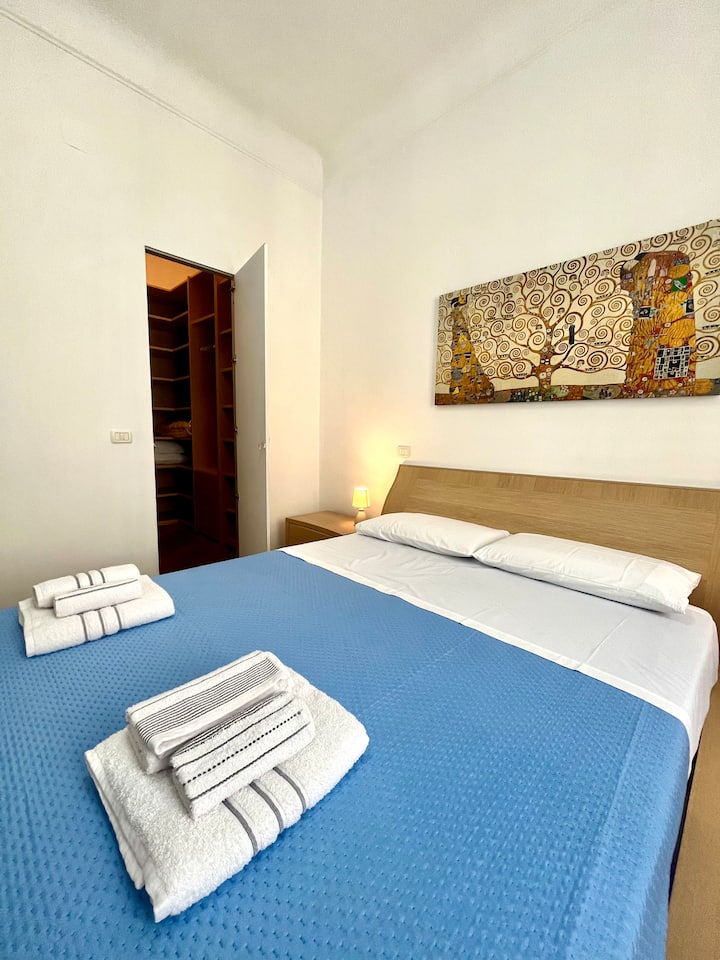 La Casa Di Rebeka. - La Spezia