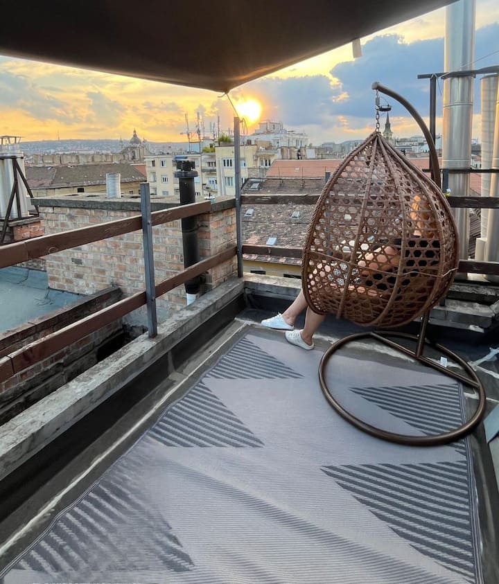 Saray In The Sky / City Collection - Budapest