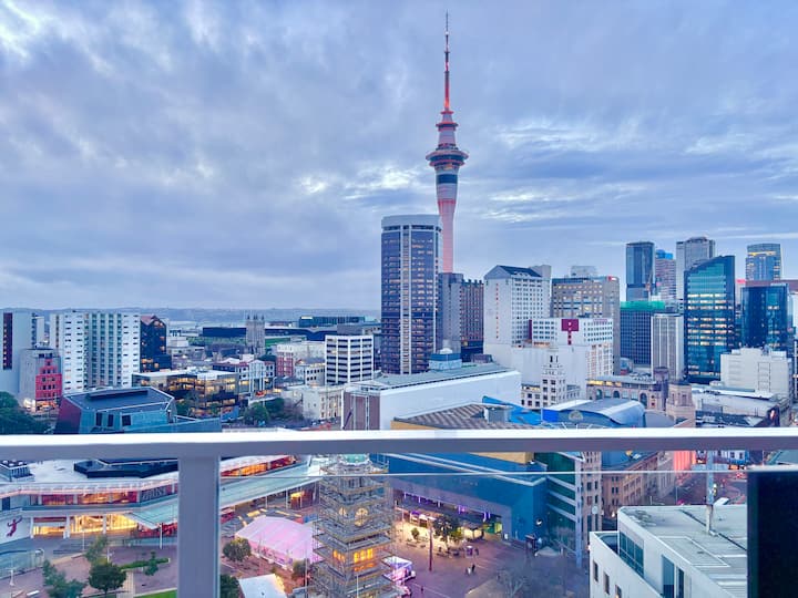 High-floor 2br Apt Sky Tower View W/ Ac Pool Gym - 奧克蘭