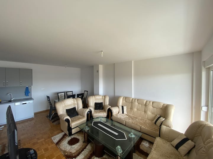 Modern Comfort With Balcony View - North Macedonia