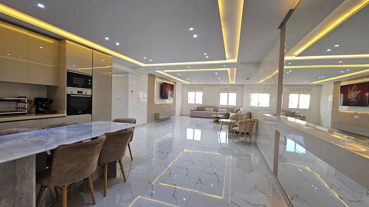 Tanger Luxury: 4br, Ac, Wi-fi | Beach Access - Tangier