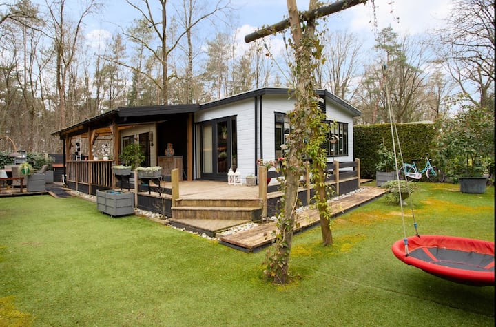 “Little Hiding” Boshuis Met Boomhut- Diessen - Oirschot