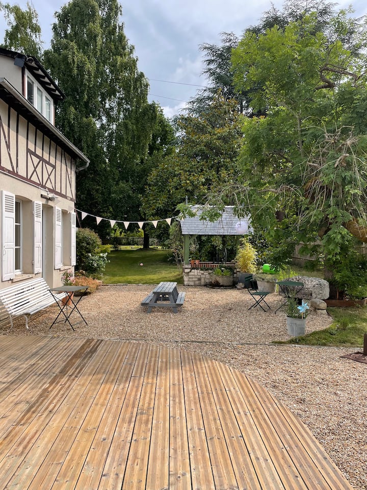 Maison De Campagne • éQuipée Pour Les Enfants - Gaillon