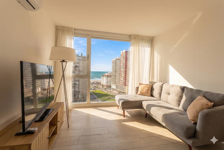 Exclusivo Depto 3 Amb. P/4, Cerca Del Mar + Amtis. - Argentina