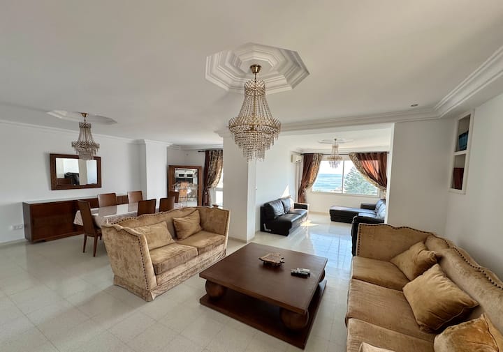 Panoramic Seafront 350sqm Flat - Sousse