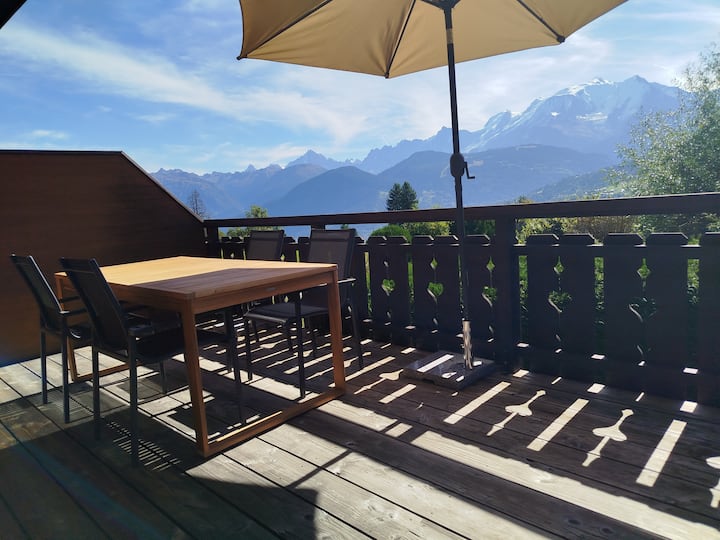 Demi-chalet Face Au Mont-blanc - Flumet