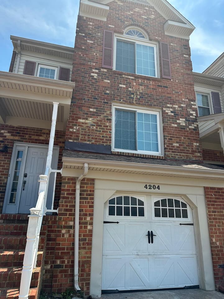 Royal Haven - Virginia Beach, VA