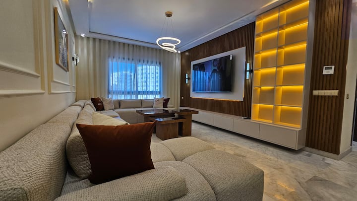Tanger City Center Luxury: 2br, Ac, Wi-fi, Garage - Tangeri