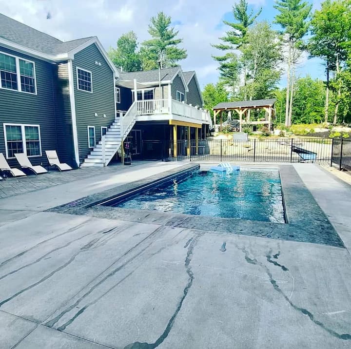 Lakes & Mountain Retreat - Wolfeboro, NH