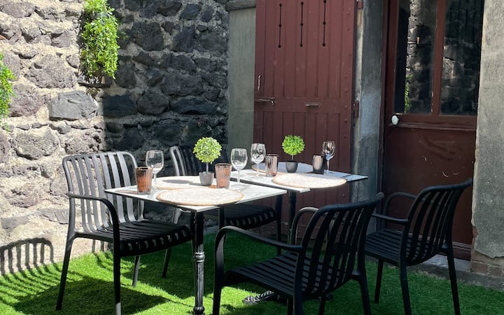 Elégant T2 Central Avec Terrasse Et Garage Privé - Clermont-Ferrand