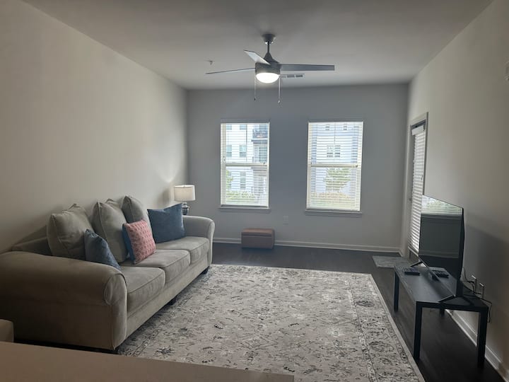 Rocket City Launchpad Near Airport, And Events - Huntsville, AL