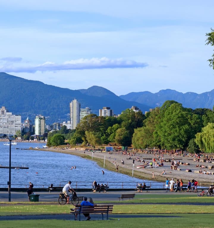 Beach Condo In The Heart Of The City - Vancouver
