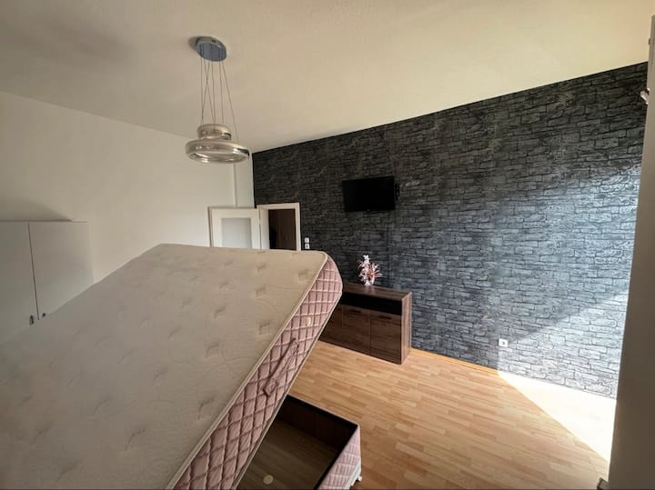 Wohnung Mit Balkon In Offenbach - Maintal