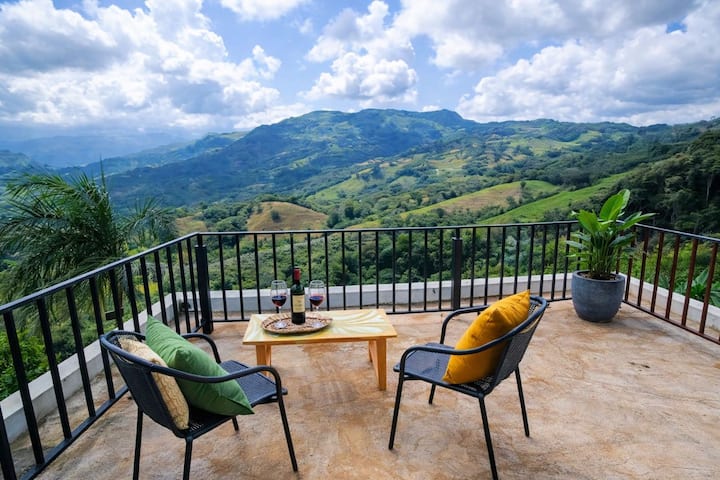 Mirador De Los Andes.
•Vista Infinita• - Nimaima