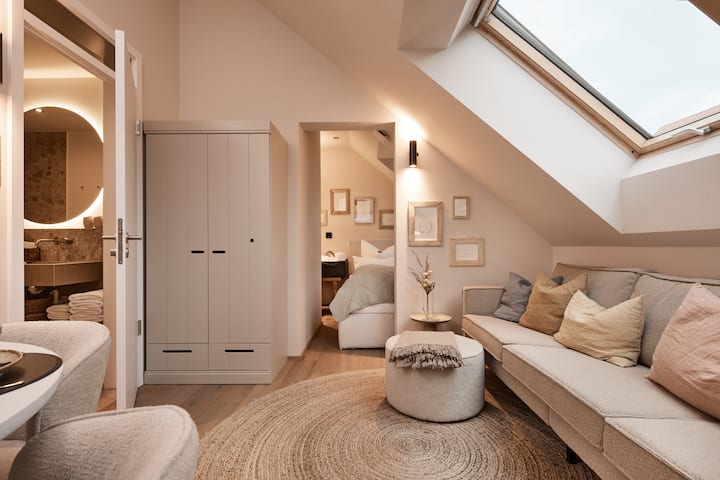 Karlshof - Sweet Gallery Suite, Cycle Path, Sauna - Fulda