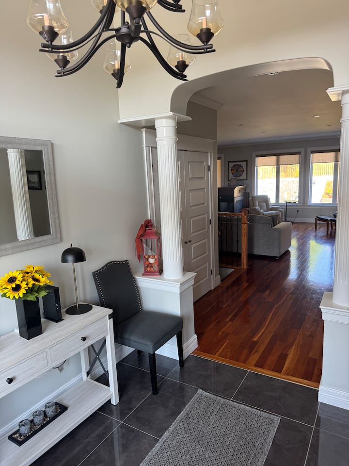 Executive Stay 2br/2ba + Kitchen - St. John's