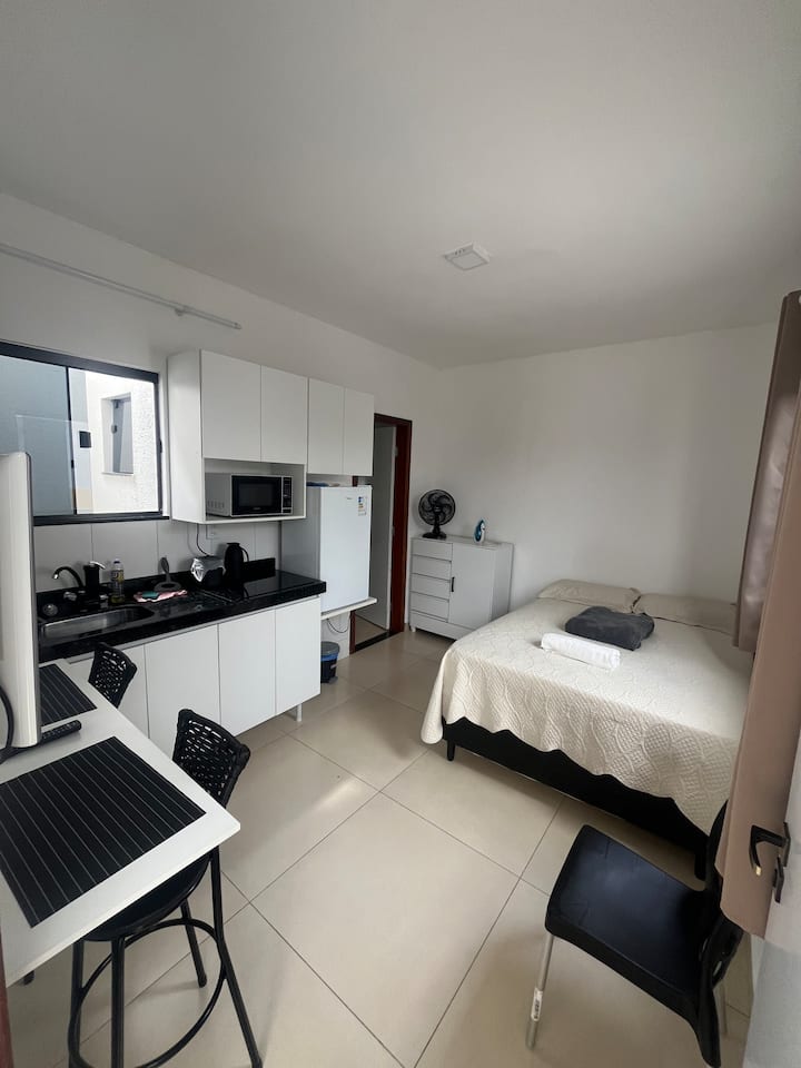 Kitnet Próx Olívia Flores/fainor 03 - Vitória da Conquista