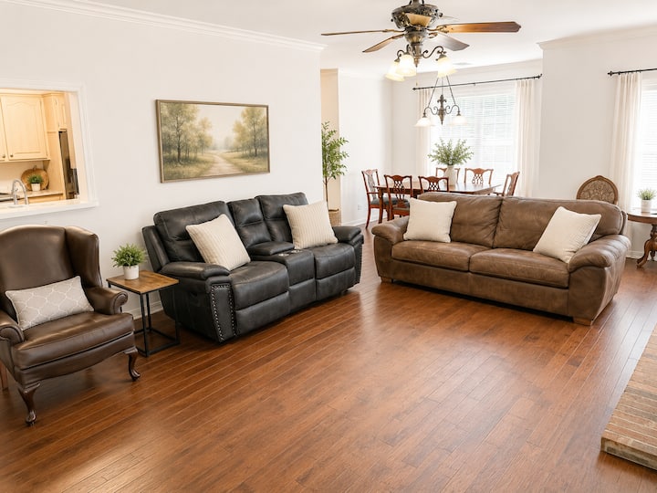 The Bayou Oaks Haven - Monroe, LA
