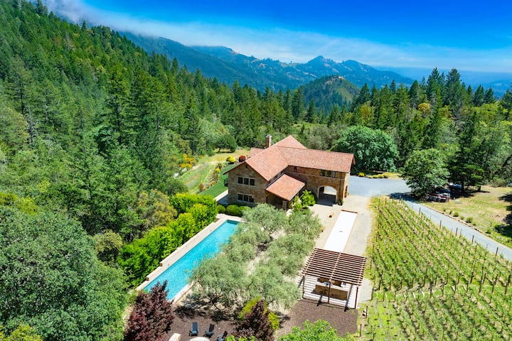 Luxury Napa Mansion - 40 Acres, Pool, Views - Napa Valley, CA