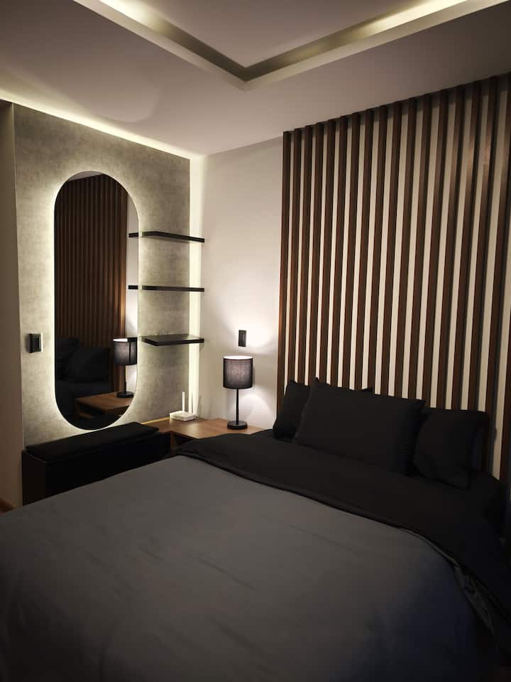 Moderna Mini Suite + Coworking + Jacuzzi + Parking - Quito