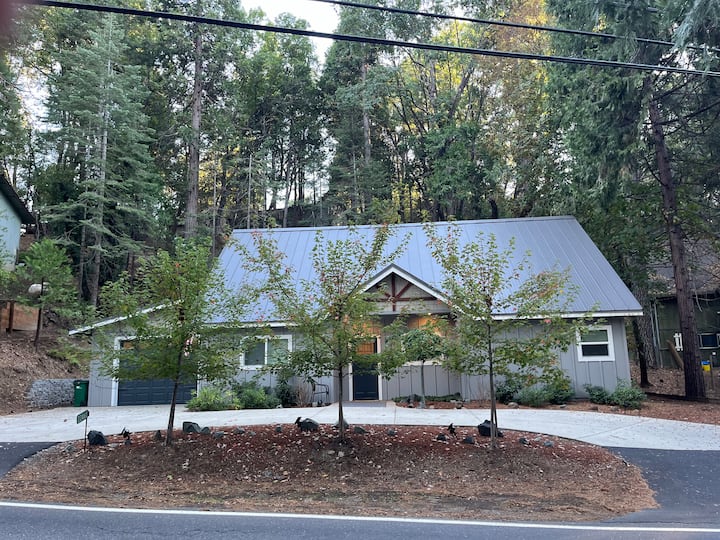 Forestline Retreat - Sonora, CA