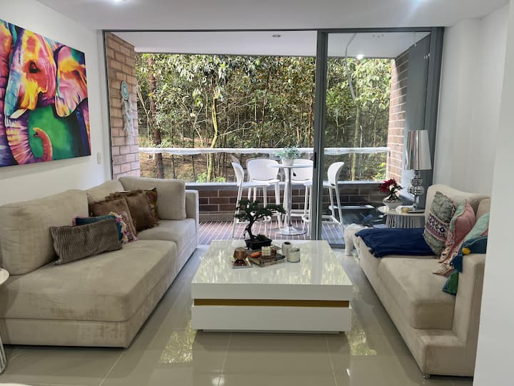 Hermoso Y Tranquilo Apartamento Envigado - Envigado