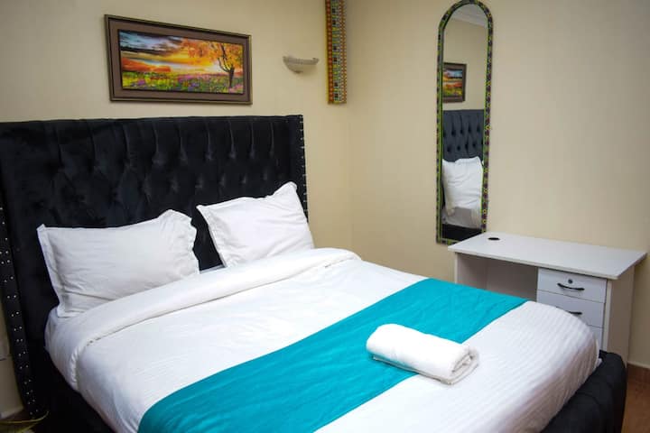Luxurious 4 Bd | Pool, Gym, Wi-fi - Nairobi